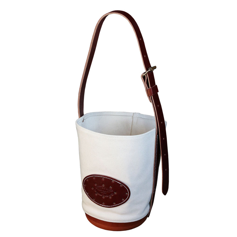 Feed Bags and Buckets | Horse Feed Buckets – Outfitters Supply
